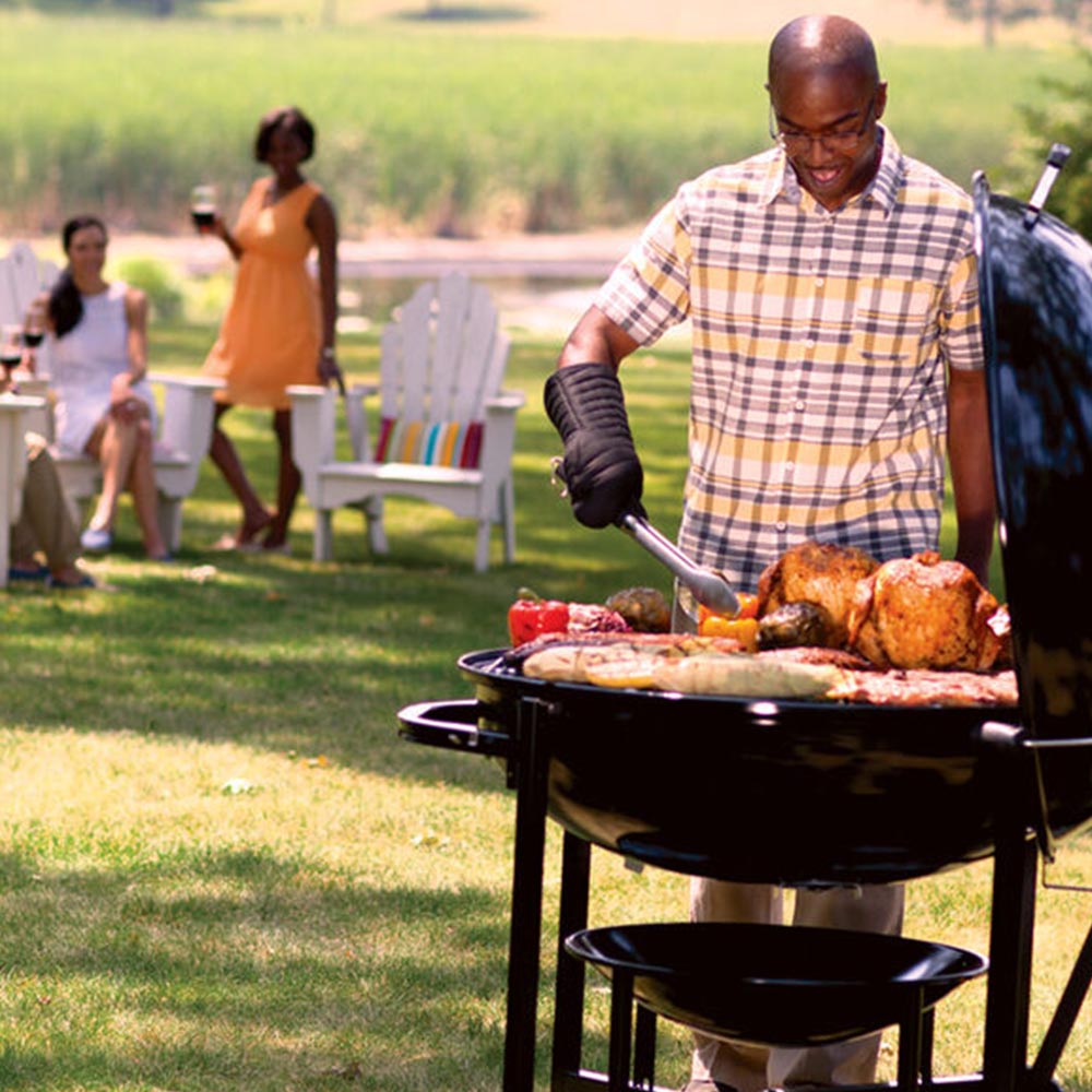 Barbecue a Carbone Weber Ranch Kettle ø 94 cm – Mondo Verde Garden